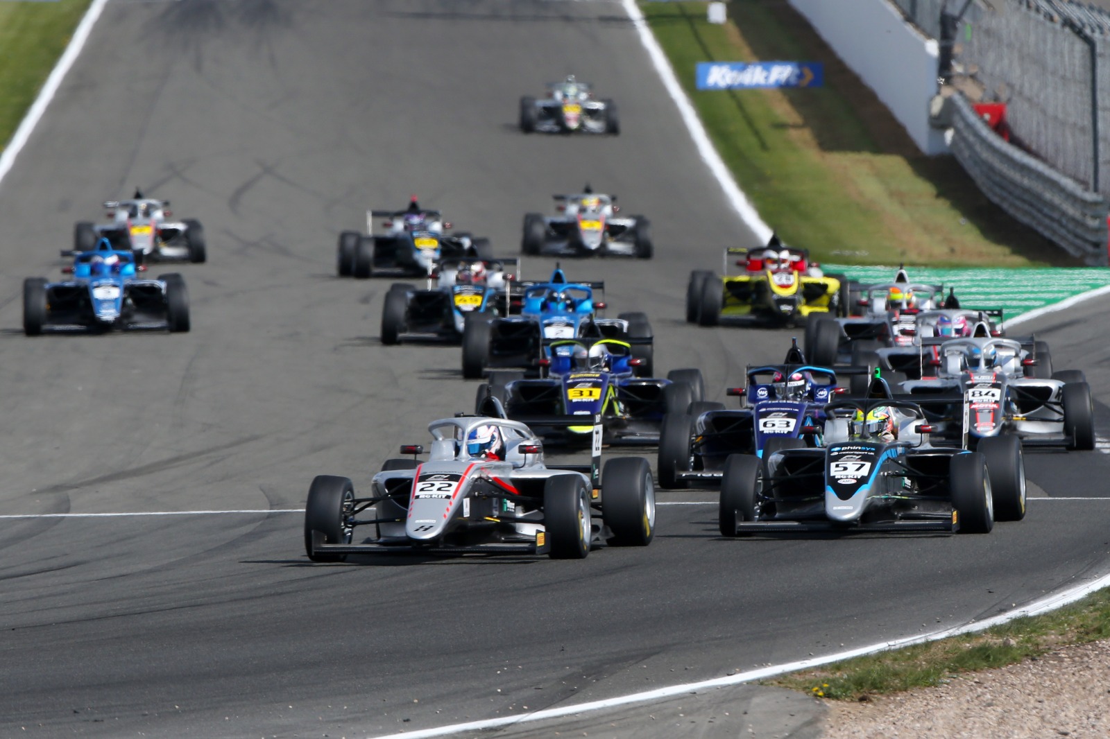 FIA British F4 Championship | Alex Dunne throws down early gauntlet ...