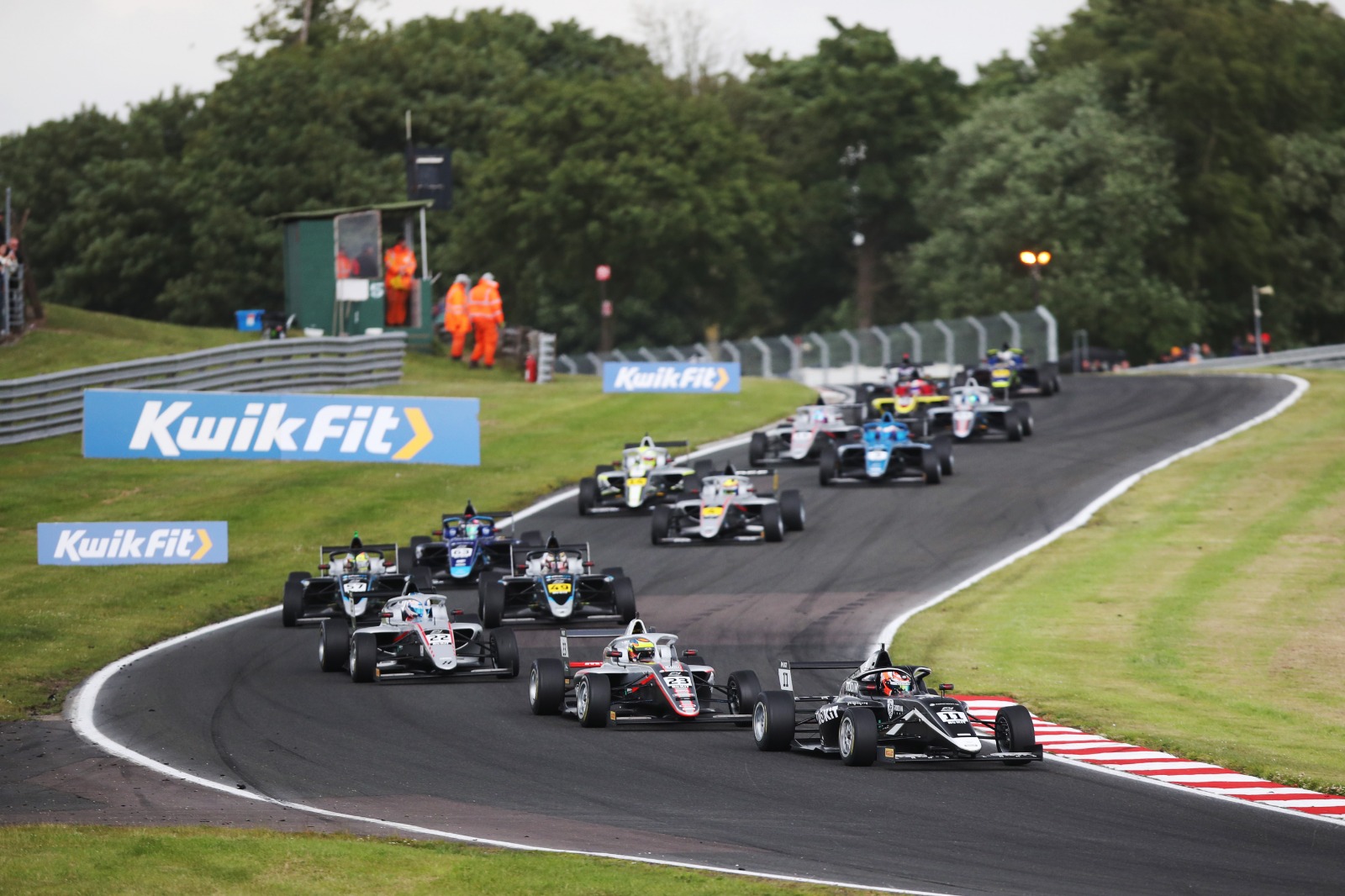FIA British F4 Championship | Lightning start rewards Sharp with maiden ...