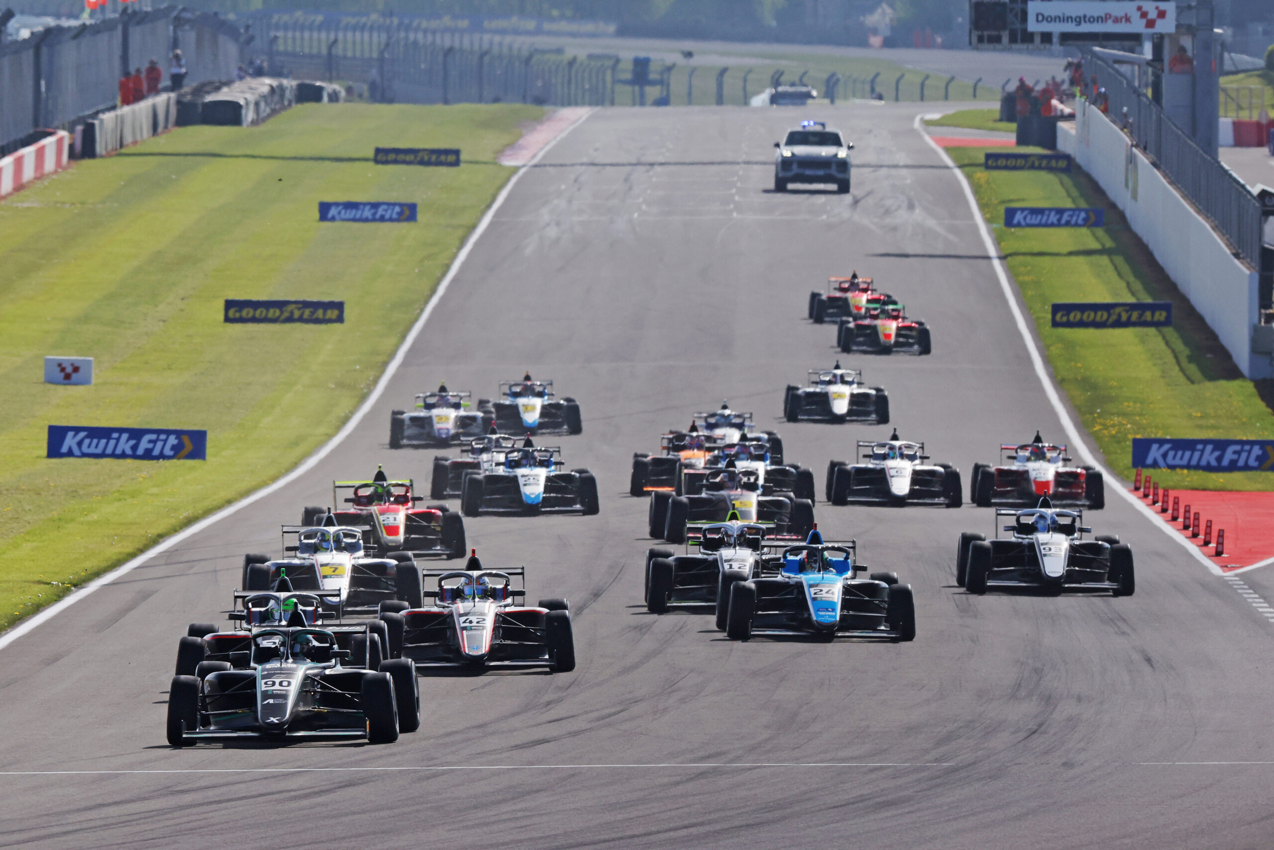 FIA British F4 Championship | British F4 set for historic 300th race at ...