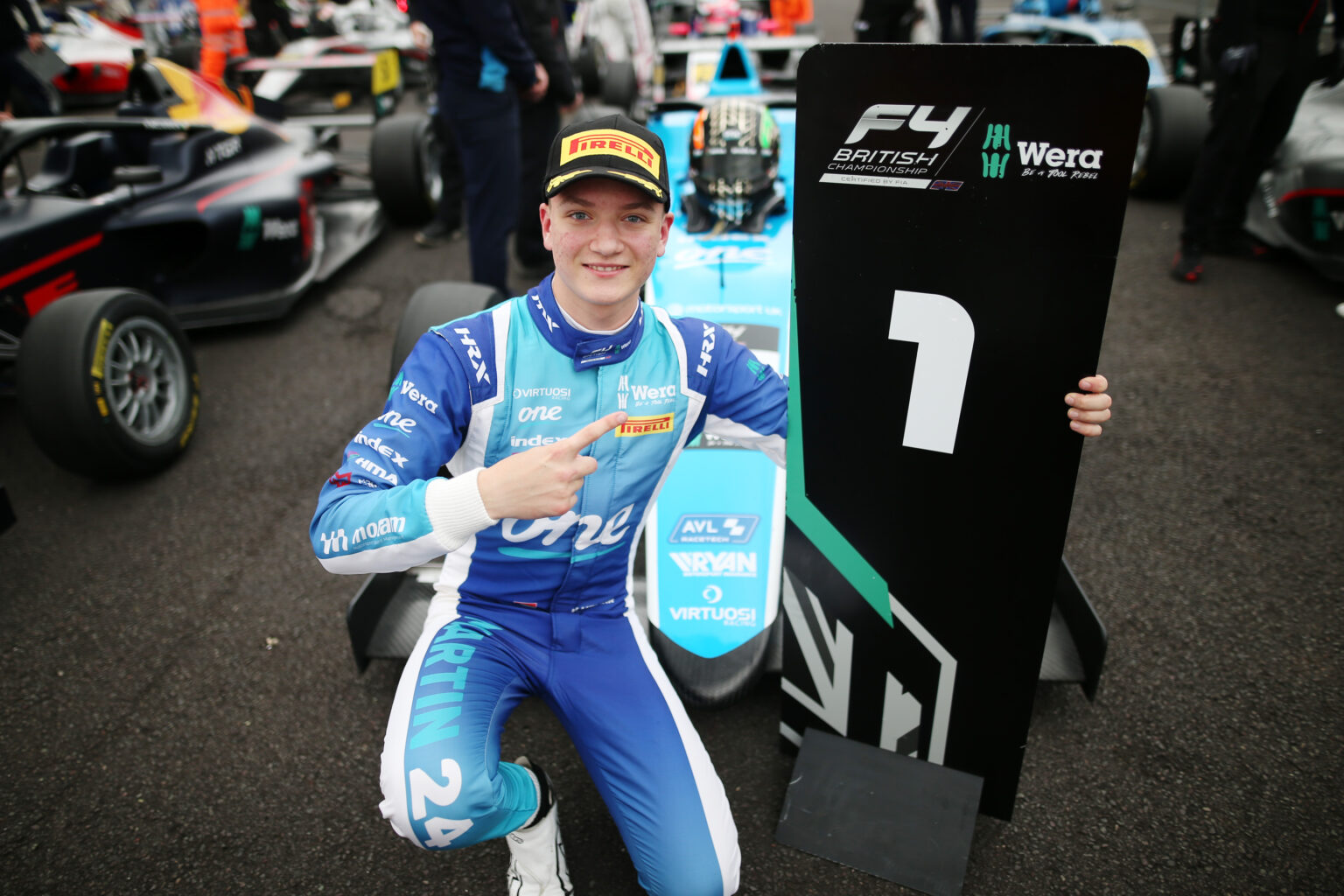 FIA British F4 Championship | Martin Molnár and Leo Robinson splash ...