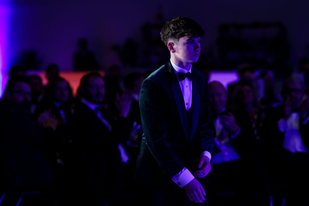 FIA British F4 Championship | Fionn McLaughlin lifts British F4 trophy ...